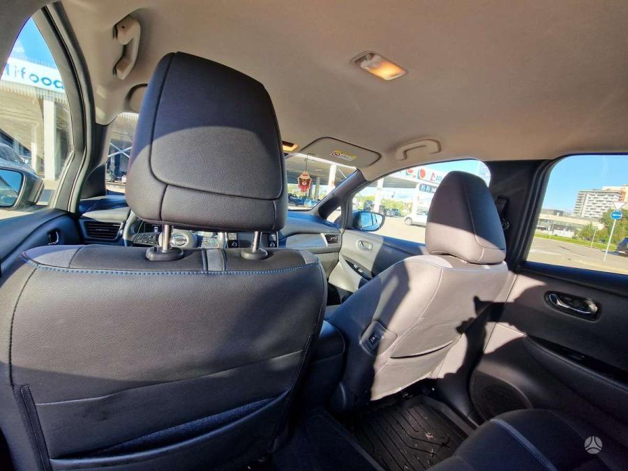 Pelēks Nissan Leaf 2018 Viļņa, ar dzinēja tilpumu 0.00 L un nobraukumu 52 tūkst. km par 12900 €, foto 18 vietnē AUTOMOTO.COM.LV