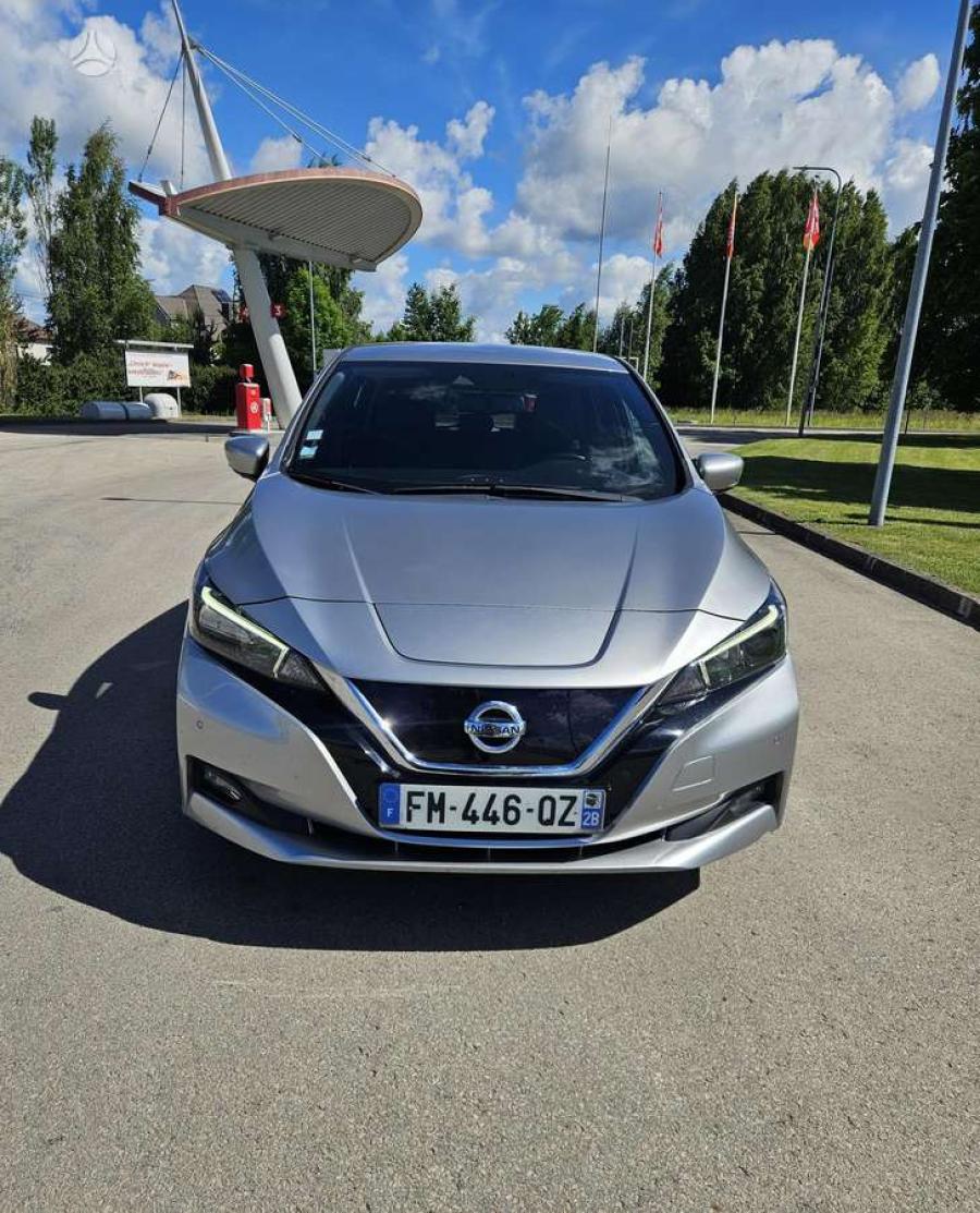 Pelēks Nissan Leaf 2019 Tauragė, ar dzinēja tilpumu 0.00 L un nobraukumu 127 tūkst. km par 9300 €, foto 4 vietnē AUTOMOTO.COM.LV