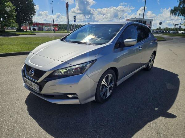 Grey Nissan Leaf 2019 in Taurage, with an engine capacity of 0.00 L and mileage of 127 thousand km for 9300 €, photo 10 on AUTOMOTO.COM.LV