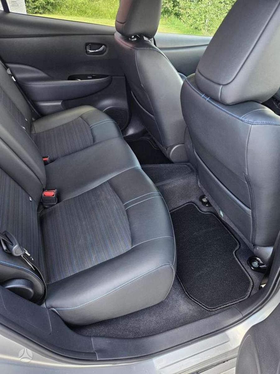 Pelēks Nissan Leaf 2019 Tauragė, ar dzinēja tilpumu 0.00 L un nobraukumu 127 tūkst. km par 9300 €, foto 16 vietnē AUTOMOTO.COM.LV