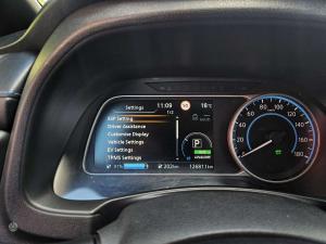 Pelēks Nissan Leaf 2019 Tauragė, ar dzinēja tilpumu 0.00 L un nobraukumu 127 tūkst. km par 9300 €, foto 28 vietnē AUTOMOTO.COM.LV