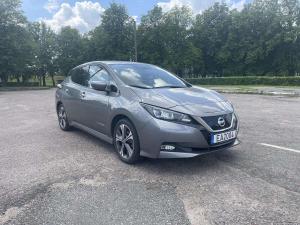 Grey Nissan Leaf 2019 in Kaunas, with an engine capacity of 0.00 L and mileage of 86 thousand km for 12500 €, photo 8 on AUTOMOTO.COM.LV
