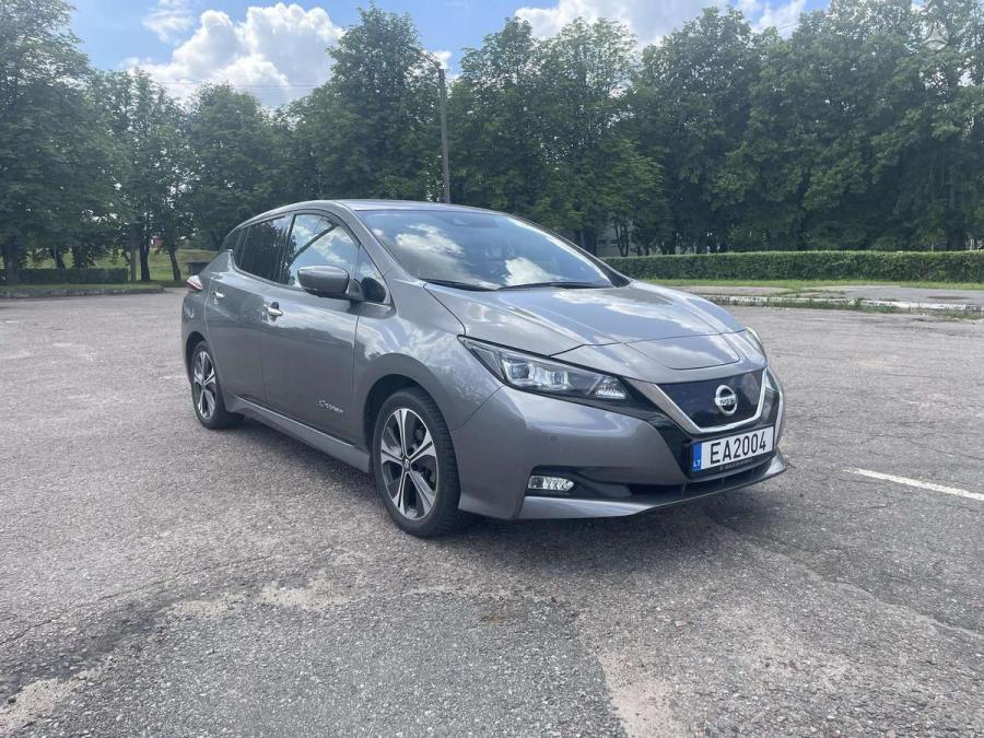 Grey Nissan Leaf 2019 in Kaunas, with an engine capacity of 0.00 L and mileage of 86 thousand km for 12500 €, photo 8 on AUTOMOTO.COM.LV