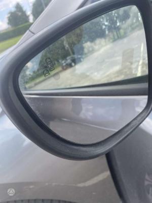 Grey Nissan Leaf 2019 in Kaunas, with an engine capacity of 0.00 L and mileage of 86 thousand km for 12500 €, photo 16 on AUTOMOTO.COM.LV