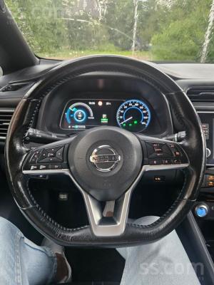 Grey Nissan Leaf 2019 in Riga, with an engine capacity of 0.00 L and mileage of 130 thousand km for 13300 €, photo 6 on AUTOMOTO.COM.LV
