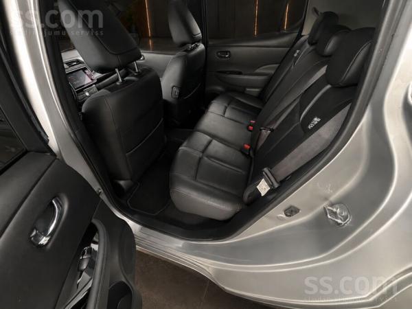 Grey Nissan Leaf 2019 in Riga, with an engine capacity of 0.00 L and mileage of 69 thousand km for 18500 €, photo 8 on AUTOMOTO.COM.LV