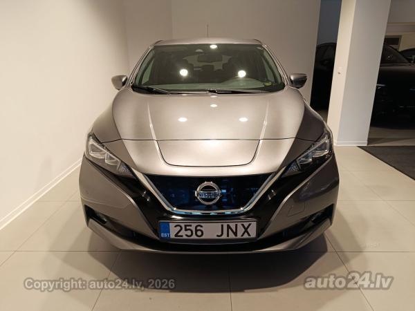 Nissan Leaf 2019 in Tallinn on AUTOMOTO.COM.LV Grey Nissan Leaf 2019 in Tallinn, with an engine capacity of 0.00 L and mileage of 99 thousand km for 10990 €, photo 5 on AUTOMOTO.COM.LV
