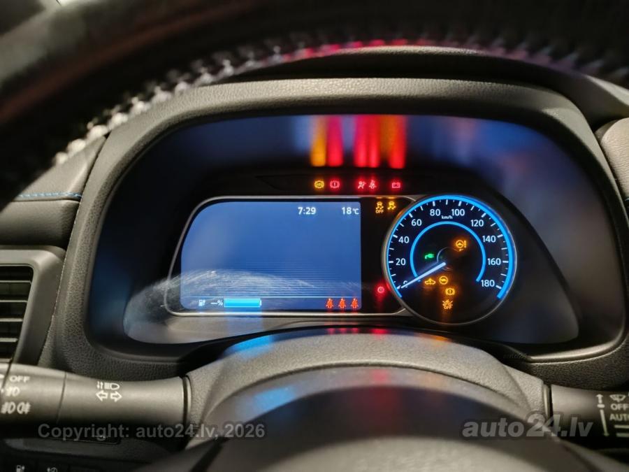 Серый Ниссан Лиф 2019 в Таллин, объемом двигателя 0.00 л и пробегом 99 тыс. км за 10990 €, фото 11 на AUTOMOTO.COM.LV