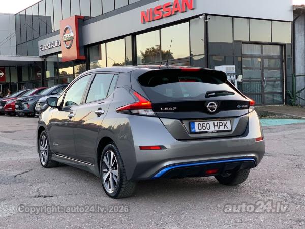 Nissan Leaf 2019 in Tallinn on AUTOMOTO.COM.LV Grey Nissan Leaf 2019 in Tallinn, with an engine capacity of 0.00 L and mileage of 47 thousand km for 13900 €, photo 5 on AUTOMOTO.COM.LV