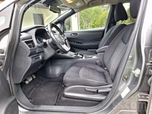 Pelēks Nissan Leaf 2019 Jelgava, ar dzinēja tilpumu 0.00 L un nobraukumu 103 tūkst. km par 11995 €, foto 10 vietnē AUTOMOTO.COM.LV