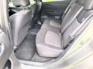 Pelēks Nissan Leaf 2019 Jelgava, ar dzinēja tilpumu 0.00 L un nobraukumu 103 tūkst. km par 11995 €, foto 13 vietnē AUTOMOTO.COM.LV