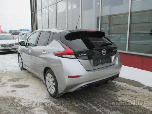 Grey Nissan Leaf 2020 in Tartu, with an engine capacity of 0.00 L and mileage of 62 thousand km for 11990 €, photo 5 on AUTOMOTO.COM.LV