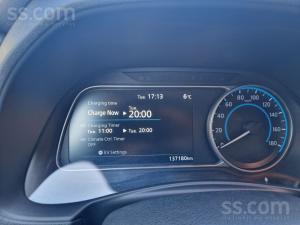 Grey Nissan Leaf 2020 in Riga, with an engine capacity of 0.00 L and mileage of 138 thousand km for 11800 €, photo 14 on AUTOMOTO.COM.LV