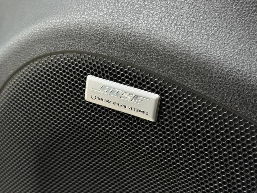 Grey Nissan Leaf 2020 in Jelgava, with an engine capacity of 0.10 L and mileage of 70 thousand km for 15850 €, photo 17 on AUTOMOTO.COM.LV