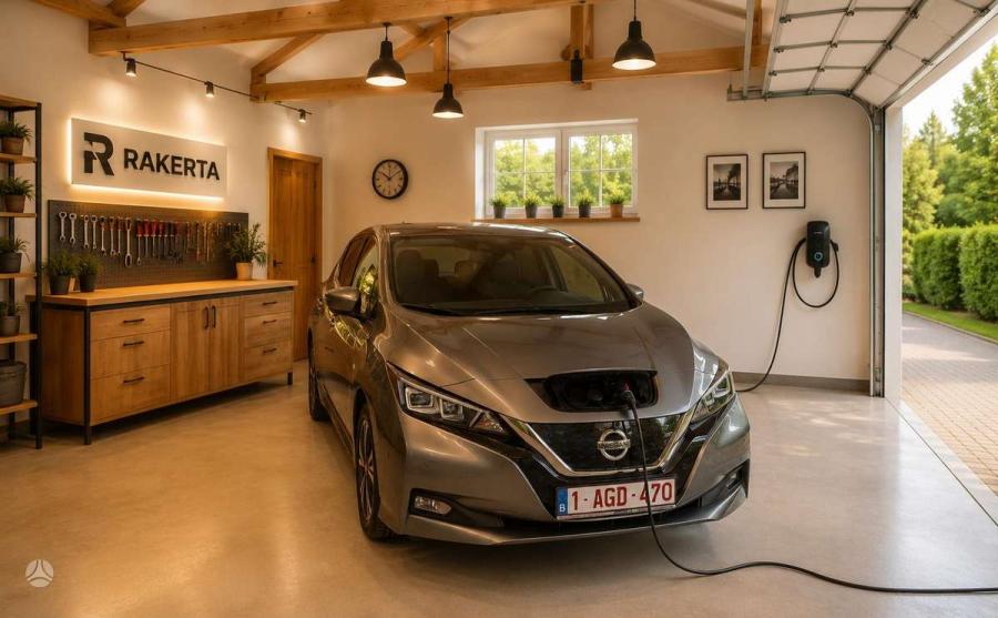 Pelēks Nissan Leaf 2020 Viļņa, ar dzinēja tilpumu 0.00 L un nobraukumu 127 tūkst. km par 13800 €, foto 6 vietnē AUTOMOTO.COM.LV