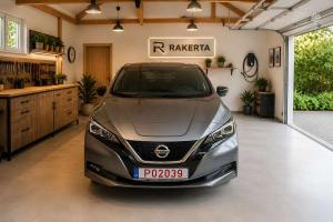 Pelēks Nissan Leaf 2020 Viļņa, ar dzinēja tilpumu 0.00 L un nobraukumu 127 tūkst. km par 13800 €, foto 9 vietnē AUTOMOTO.COM.LV