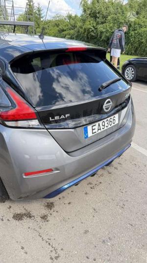 Pelēks Nissan Leaf 2020 Viļņa, ar dzinēja tilpumu 0.00 L un nobraukumu 137 tūkst. km par 11500 €, foto 7 vietnē AUTOMOTO.COM.LV