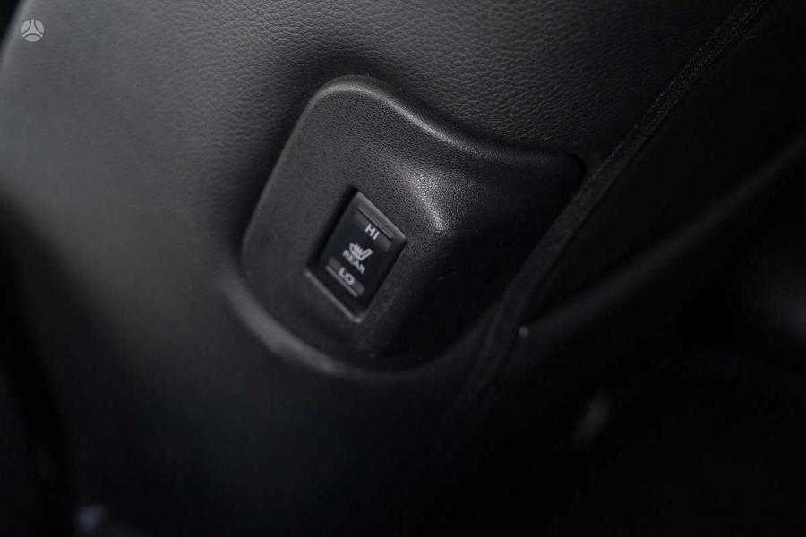 Grey Nissan Leaf 2020 in Vilnius, with an engine capacity of 0.00 L and mileage of 171 thousand km for 9300 €, photo 26 on AUTOMOTO.COM.LV