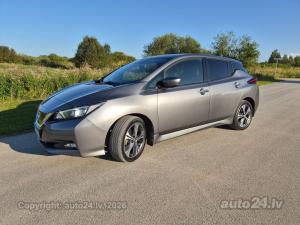 Pelēks Nissan Leaf 2020 Tallina, ar dzinēja tilpumu 0.00 L un nobraukumu 99 tūkst. km par 14750 €, foto  vietnē AUTOMOTO.COM.LV