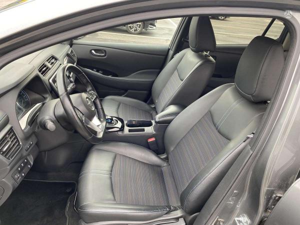 Pelēks Nissan Leaf 2020 Kauņa, ar dzinēja tilpumu 0.00 L un nobraukumu 58 tūkst. km par 19965 €, foto 9 vietnē AUTOMOTO.COM.LV