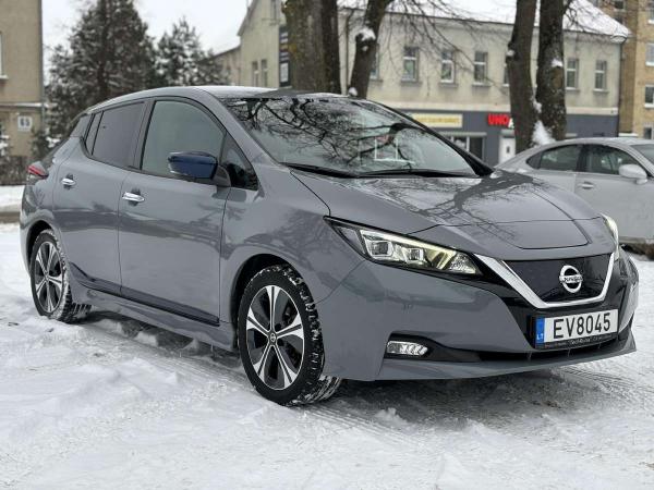 Pelēks Nissan Leaf 2021 Ukmergė, ar dzinēja tilpumu 0.00 L un nobraukumu 125 tūkst. km par 7600 €, foto 3 vietnē AUTOMOTO.COM.LV
