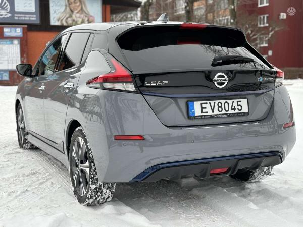 Pelēks Nissan Leaf 2021 Ukmergė, ar dzinēja tilpumu 0.00 L un nobraukumu 125 tūkst. km par 7600 €, foto 5 vietnē AUTOMOTO.COM.LV