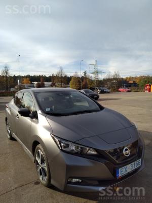 Pelēks Nissan Leaf 2021 Rīga, ar dzinēja tilpumu 0.00 L un nobraukumu 59 tūkst. km par 14900 €, foto 4 vietnē AUTOMOTO.COM.LV