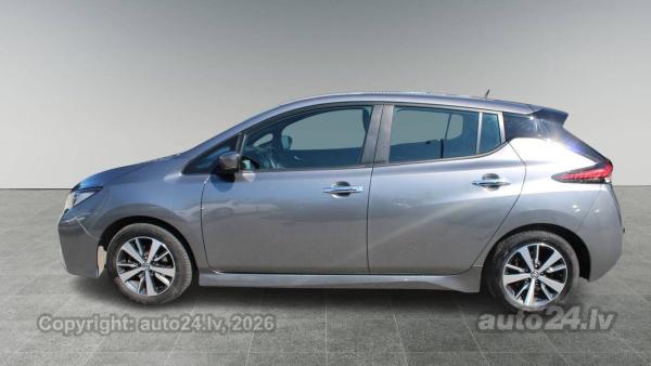 Pelēks Nissan Leaf 2021 Pērnava, ar dzinēja tilpumu 0.00 L un nobraukumu 63 tūkst. km par 13999 €, foto 2 vietnē AUTOMOTO.COM.LV