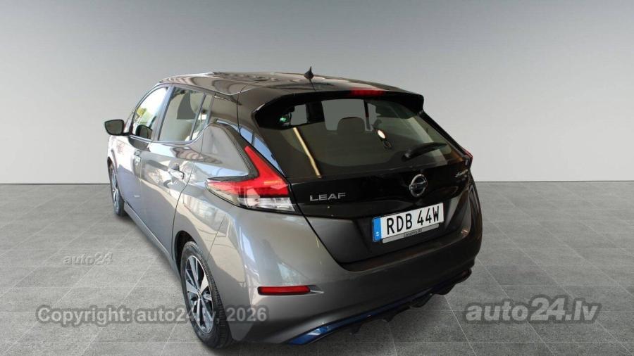Pelēks Nissan Leaf 2021 Pērnava, ar dzinēja tilpumu 0.00 L un nobraukumu 63 tūkst. km par 13999 €, foto 4 vietnē AUTOMOTO.COM.LV