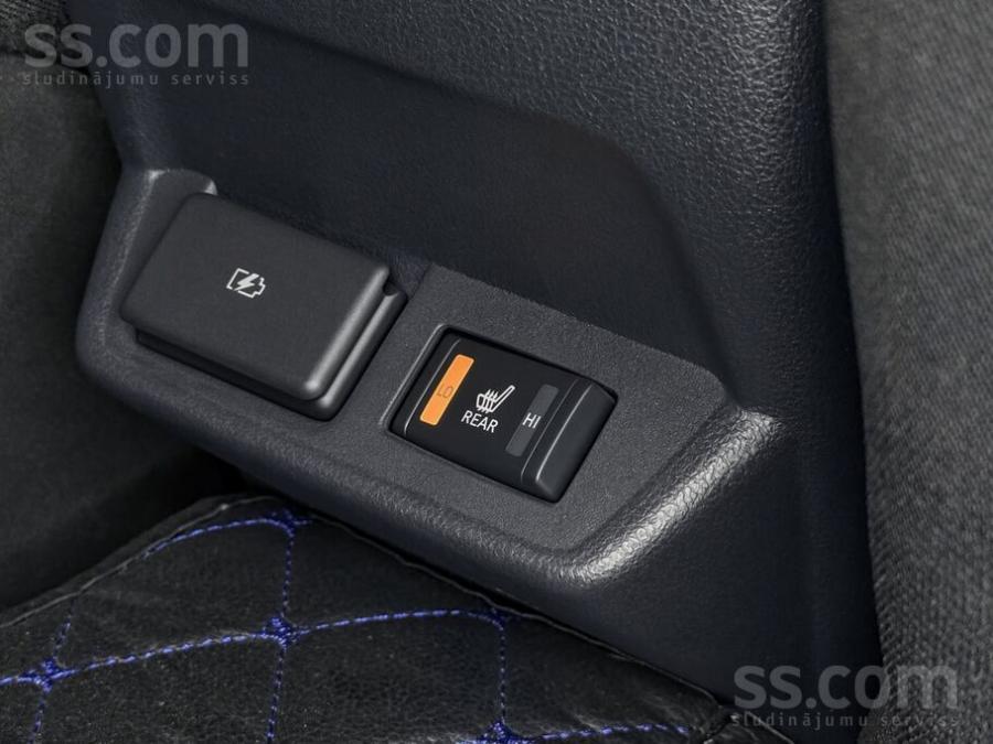 Pelēks Nissan Leaf 2021 Rīga, ar dzinēja tilpumu 0.00 L un nobraukumu 51 tūkst. km par 17500 €, foto 6 vietnē AUTOMOTO.COM.LV