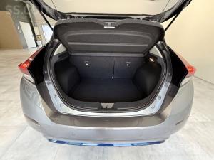 Pelēks Nissan Leaf 2021 Rīga, ar dzinēja tilpumu 0.00 L un nobraukumu 51 tūkst. km par 17500 €, foto 7 vietnē AUTOMOTO.COM.LV