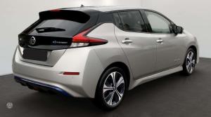 Pelēks Nissan Leaf 2022 Viļņa, ar dzinēja tilpumu 0.00 L un nobraukumu 13 tūkst. km par 15000 €, foto 3 vietnē AUTOMOTO.COM.LV