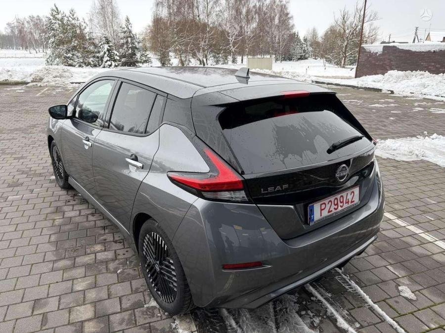 Grey Nissan Leaf 2022 in Marijampole, with an engine capacity of 0.00 L and mileage of 50 thousand km for 15900 €, photo 10 on AUTOMOTO.COM.LV
