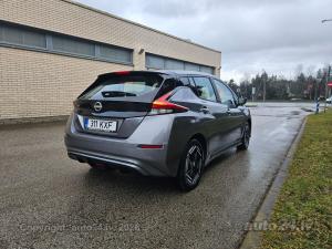 Pelēks Nissan Leaf 2022 Saku, ar dzinēja tilpumu 0.00 L un nobraukumu 50 tūkst. km par 15750 €, foto 6 vietnē AUTOMOTO.COM.LV