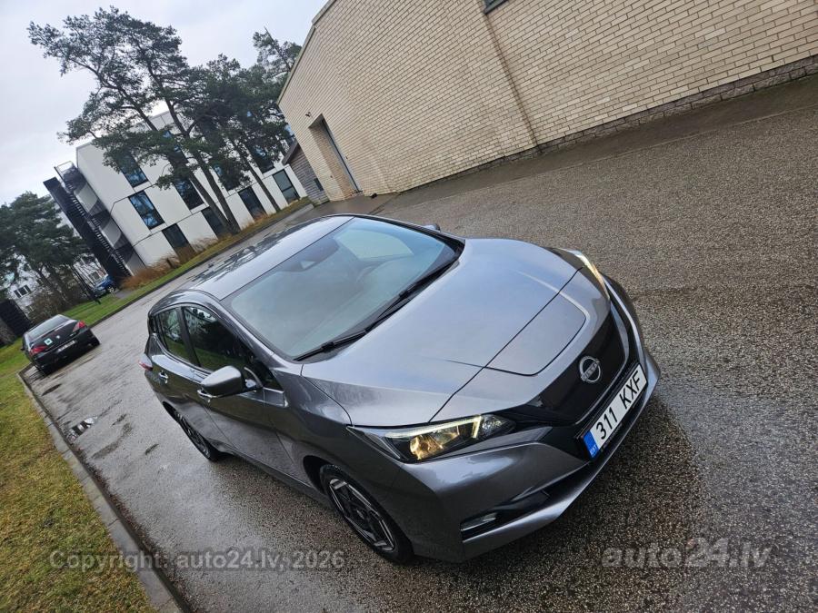 Pelēks Nissan Leaf 2022 Saku, ar dzinēja tilpumu 0.00 L un nobraukumu 50 tūkst. km par 15750 €, foto 8 vietnē AUTOMOTO.COM.LV