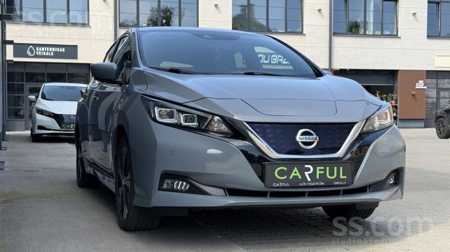 Pelēks Nissan Leaf 2022 Rīga, ar dzinēja tilpumu 0.00 L un nobraukumu 33 tūkst. km par 18500 €, foto 5 vietnē AUTOMOTO.COM.LV
