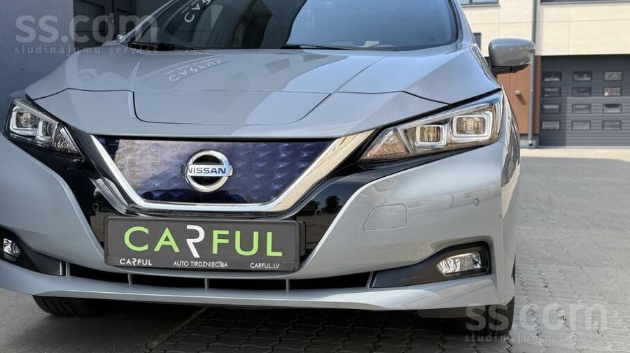 Pelēks Nissan Leaf 2022 Rīga, ar dzinēja tilpumu 0.00 L un nobraukumu 33 tūkst. km par 18500 €, foto 6 vietnē AUTOMOTO.COM.LV