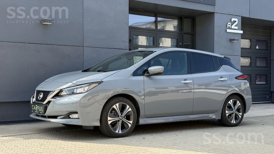 Pelēks Nissan Leaf 2022 Rīga, ar dzinēja tilpumu 0.00 L un nobraukumu 33 tūkst. km par 18500 €, foto 7 vietnē AUTOMOTO.COM.LV