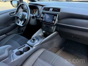 Grey Nissan Leaf 2022 in Riga, with an engine capacity of 0.00 L and mileage of 65 thousand km for 14990 €, photo 10 on AUTOMOTO.COM.LV
