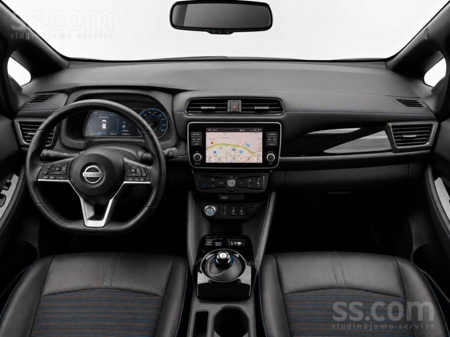 Pelēks Nissan Leaf 2022 Rīga, ar dzinēja tilpumu 0.00 L un nobraukumu 67 tūkst. km par 15490 €, foto 8 vietnē AUTOMOTO.COM.LV