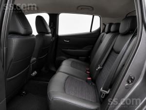 Pelēks Nissan Leaf 2022 Rīga, ar dzinēja tilpumu 0.00 L un nobraukumu 67 tūkst. km par 15490 €, foto 15 vietnē AUTOMOTO.COM.LV