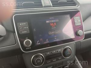 Серый Ниссан Лиф 2022 в Рига, объемом двигателя 0.00 л и пробегом 122 тыс. км за 11500 €, фото 10 на AUTOMOTO.COM.LV