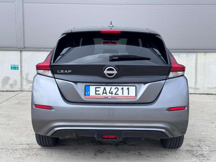 Grey Nissan Leaf 2022 in Vilnius, with an engine capacity of 0.00 L and mileage of 46 thousand km for 16400 €, photo 9 on AUTOMOTO.COM.LV