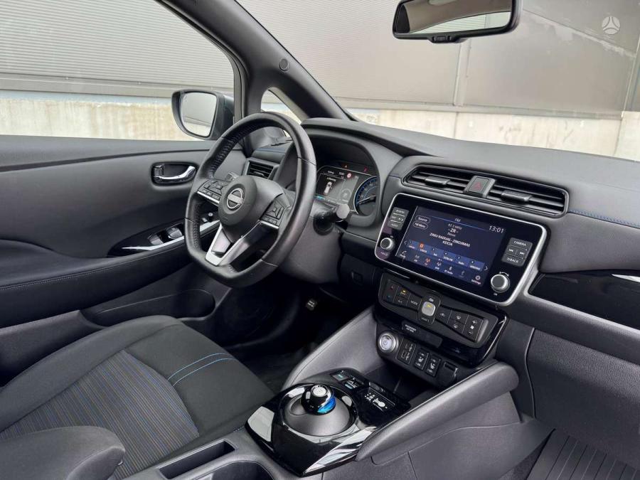 Grey Nissan Leaf 2022 in Vilnius, with an engine capacity of 0.00 L and mileage of 46 thousand km for 16400 €, photo 13 on AUTOMOTO.COM.LV