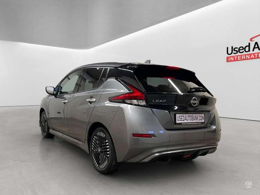 Pelēks Nissan Leaf 2023 Marijampole, ar dzinēja tilpumu 0.00 L un nobraukumu 22 tūkst. km par 16335 €, foto 6 vietnē AUTOMOTO.COM.LV