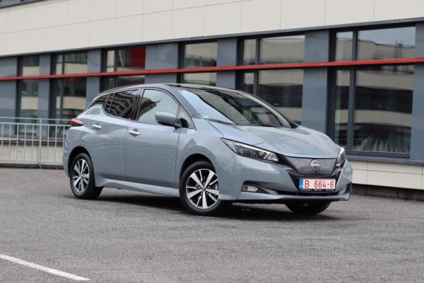 Grey Nissan Leaf 2023 in Riga, with an engine capacity of 0.00 L and mileage of 4 thousand km for 21680 €, photo 1 on AUTOMOTO.COM.LV