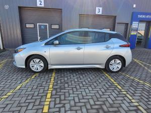 Grey Nissan Leaf 2023 in Marijampole, with an engine capacity of 0.00 L and mileage of 32 thousand km for 14650 €, photo 7 on AUTOMOTO.COM.LV
