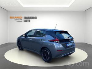 Grey Nissan Leaf 2023 in Riga, with an engine capacity of 0.00 L and mileage of 20 thousand km for 19490 €, photo 4 on AUTOMOTO.COM.LV