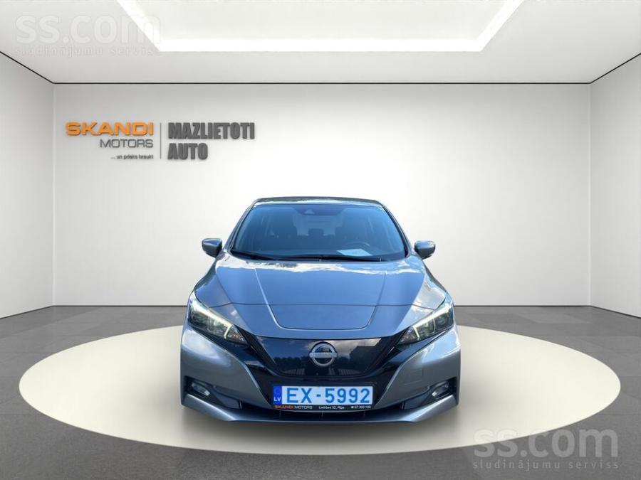 Grey Nissan Leaf 2023 in Riga, with an engine capacity of 0.00 L and mileage of 20 thousand km for 19490 €, photo 9 on AUTOMOTO.COM.LV