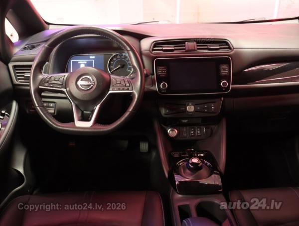 Grey Nissan Leaf 2023 in Tallinn, with an engine capacity of 0.00 L and mileage of 46 thousand km for 18890 €, photo 8 on AUTOMOTO.COM.LV